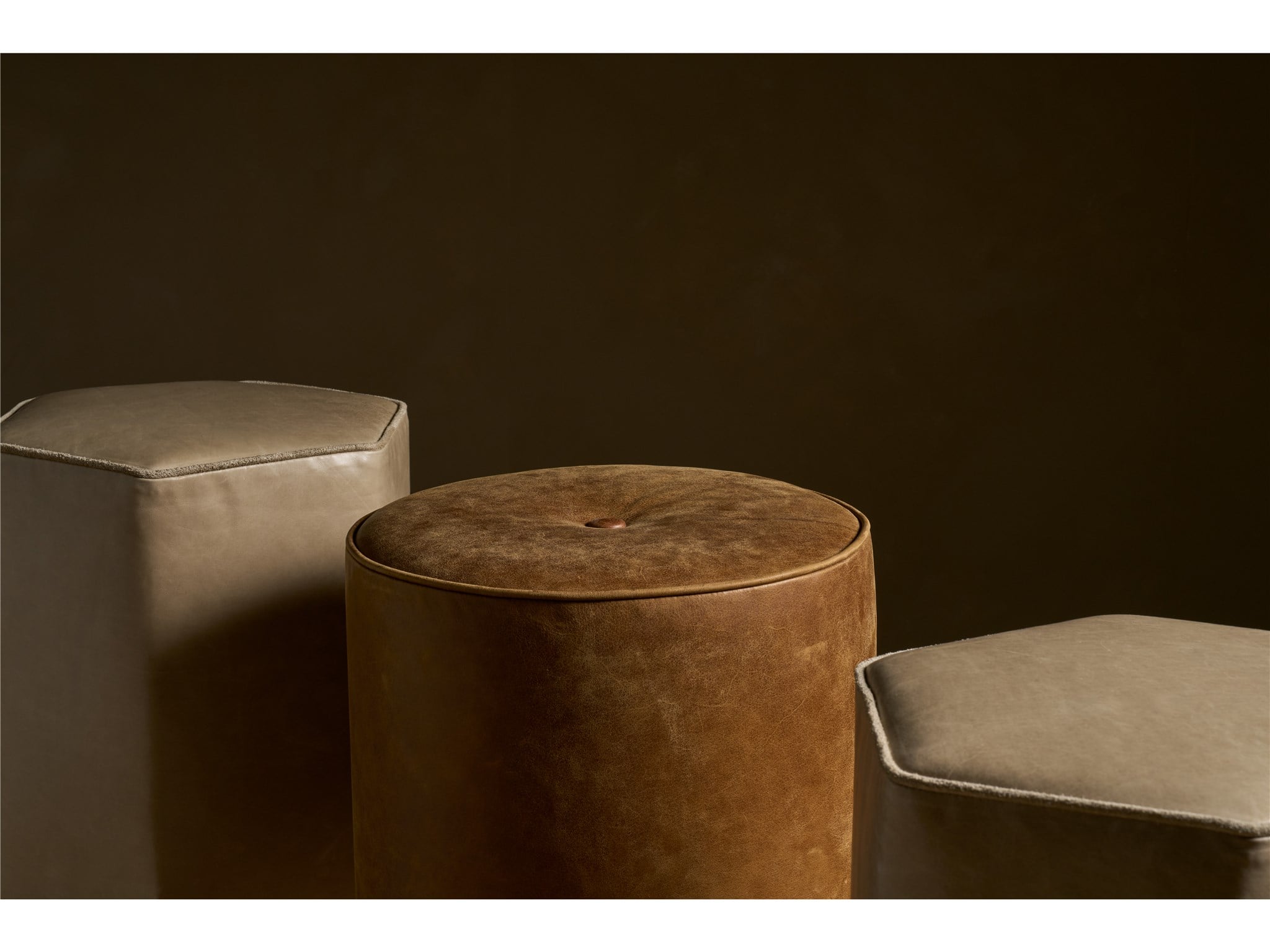 Gemma Round Ottoman - Special Order | Universal Furniture