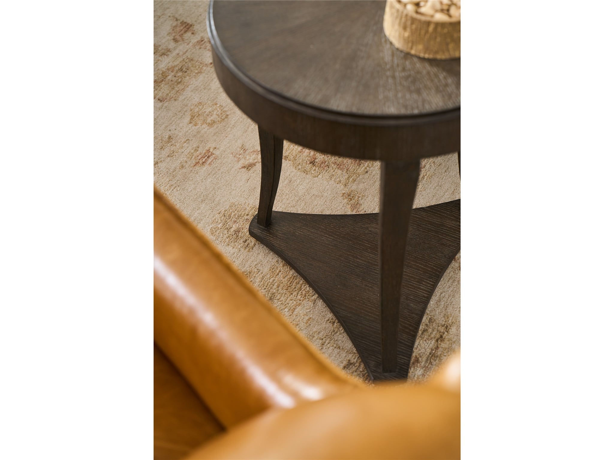 Montclair Cocoa Side Table | Universal Furniture