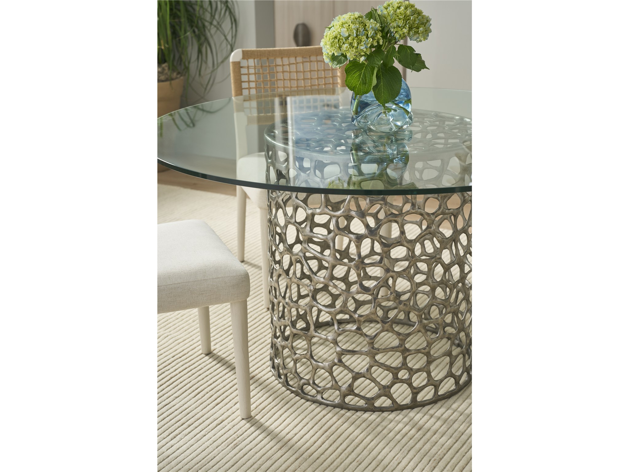 Oasis- Coastal Living Home Collection Coral Dining Table | Universal Furniture